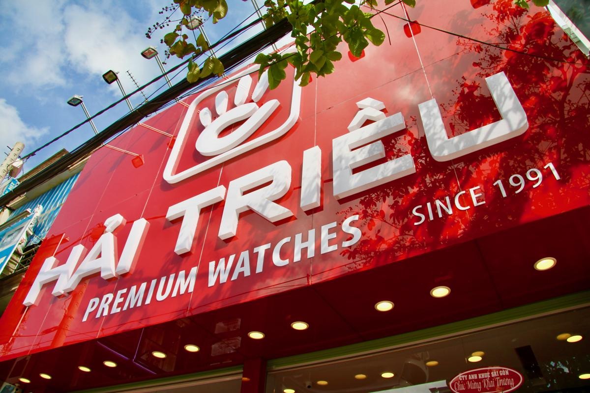 About Hai Trieu Watch