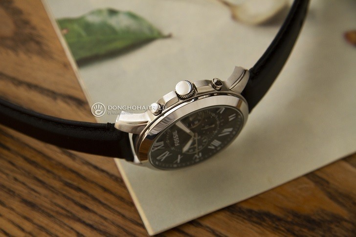 Đồng hồ Fossil FS4812IE tích hợp tính năng Chronograph