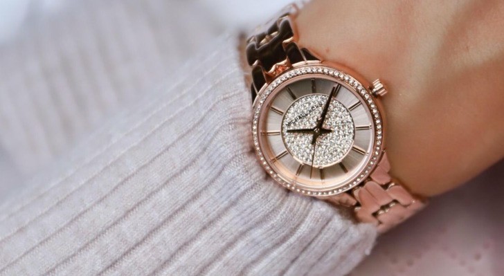 Đồng hồ Michael Kors MK4413 Lấp lánh với những viên pha lê