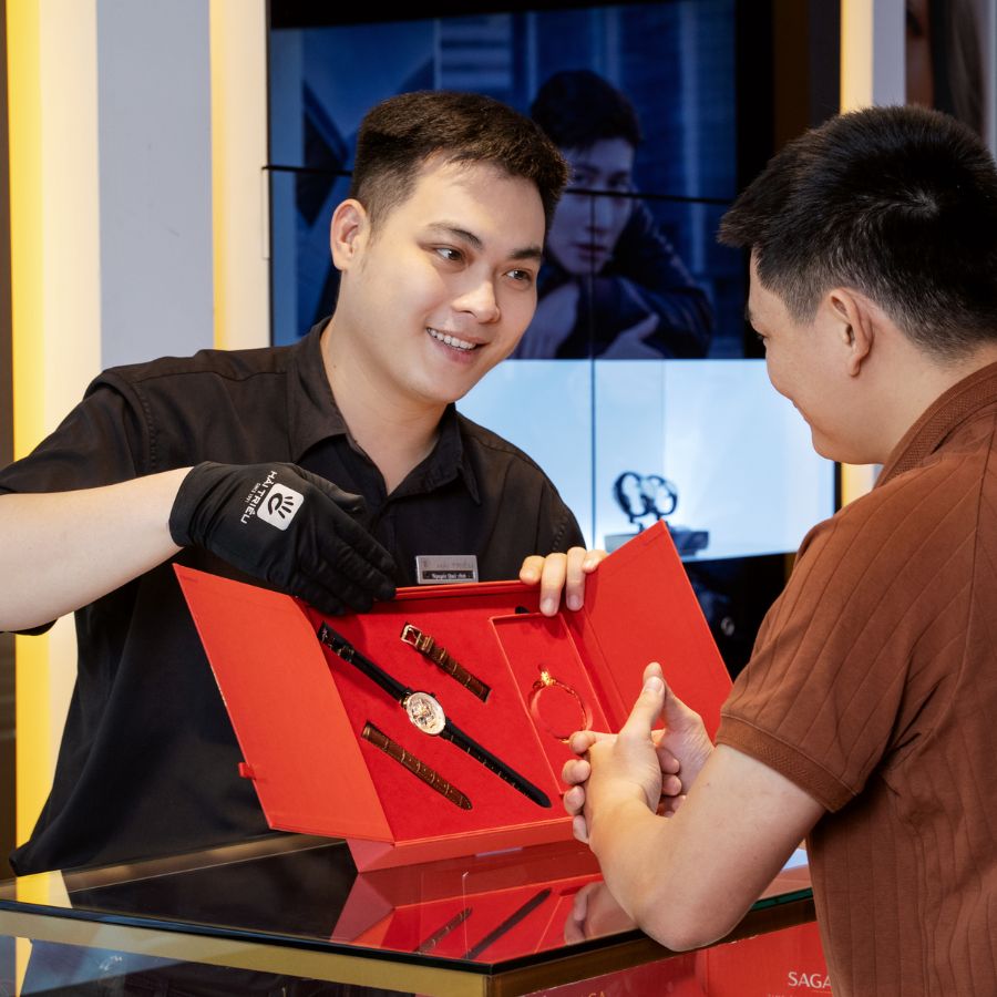 Đồng hồ cơ mặt Rồng vàng 2024 bản giới hạn 999 chiếc