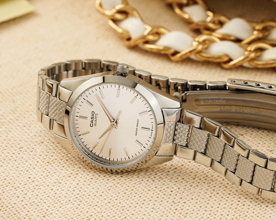 Casio nữ 22mm Standard LTP-1274D-7ADF