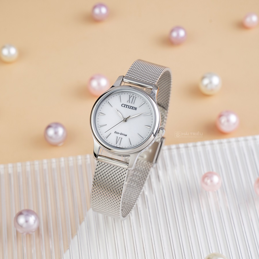 Citizen Eco-Drive EM0899-81A Pin 10 Năm