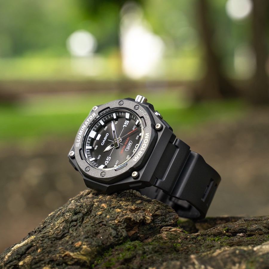 Casio Nam 48mm MW-620H-1AVDF