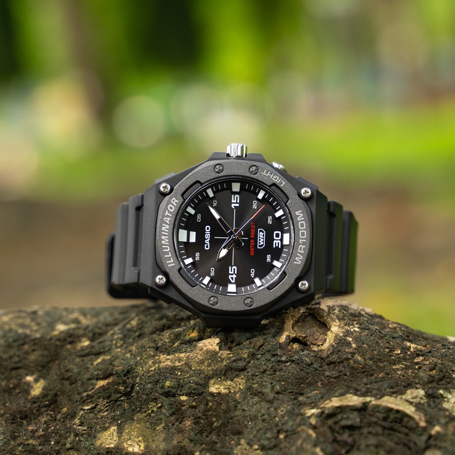 Casio Nam 48mm MW-620H-1AVDF